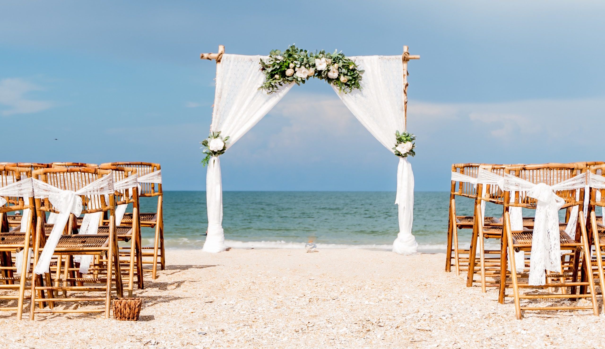 Design Your Beach Wedding | Seas the Day Weddings